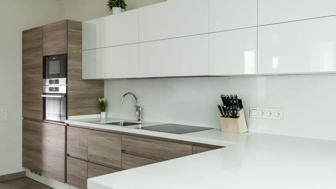 Choosing High Value Quartz Kitchen Countertops Milwaukee